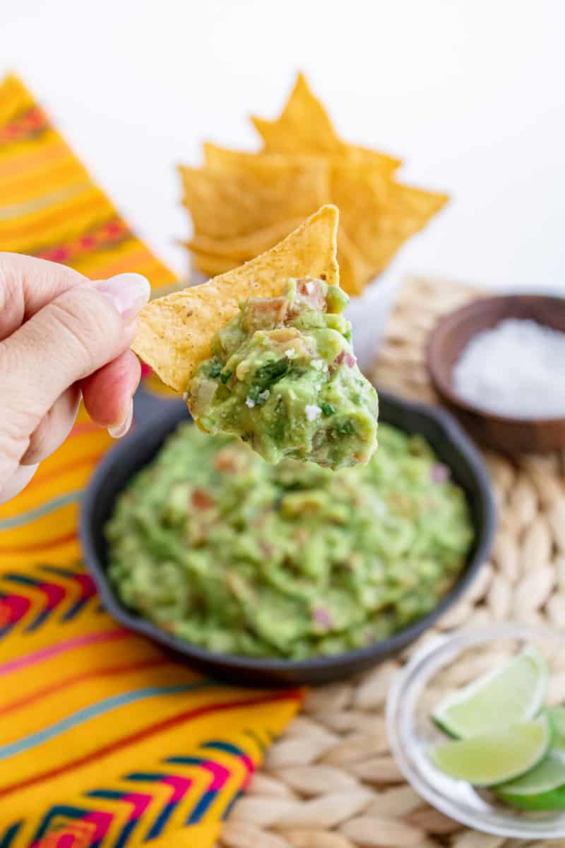 How to Keep Guacamole From Turning Brown - Simple Party Food